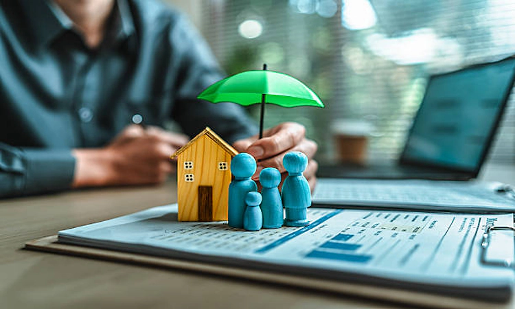 Insurance market in India likely to grow at 10.7 pc annually over next ...