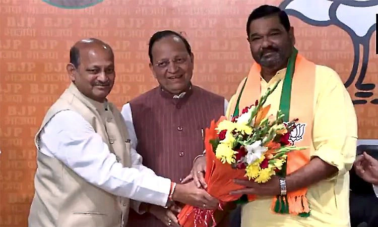 Senior BJD leader Debashish Samantaray joins BJP | Udayavani - Latest ...