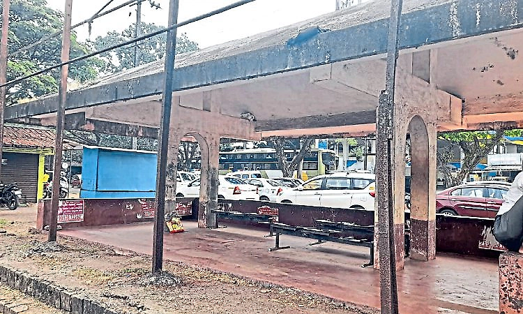 Manipal: Well-structured bus stand a pressing need | Udayavani - Latest ...
